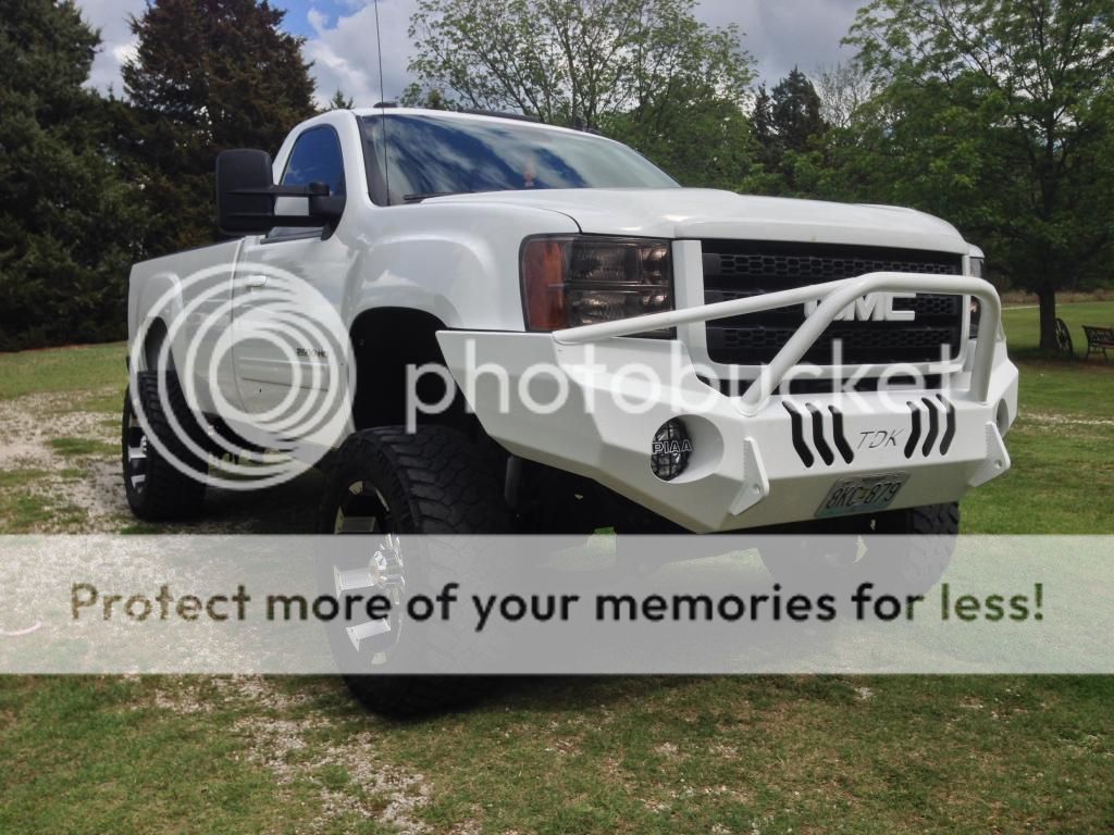 BACK ON THE SCENE! 2011 RCLB........yeah, I said regular cab. | Chevy ...