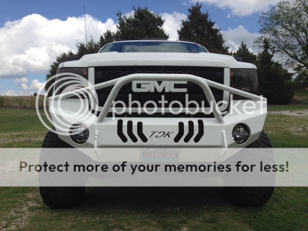 BACK ON THE SCENE! 2011 RCLB........yeah, I said regular cab. | Chevy ...