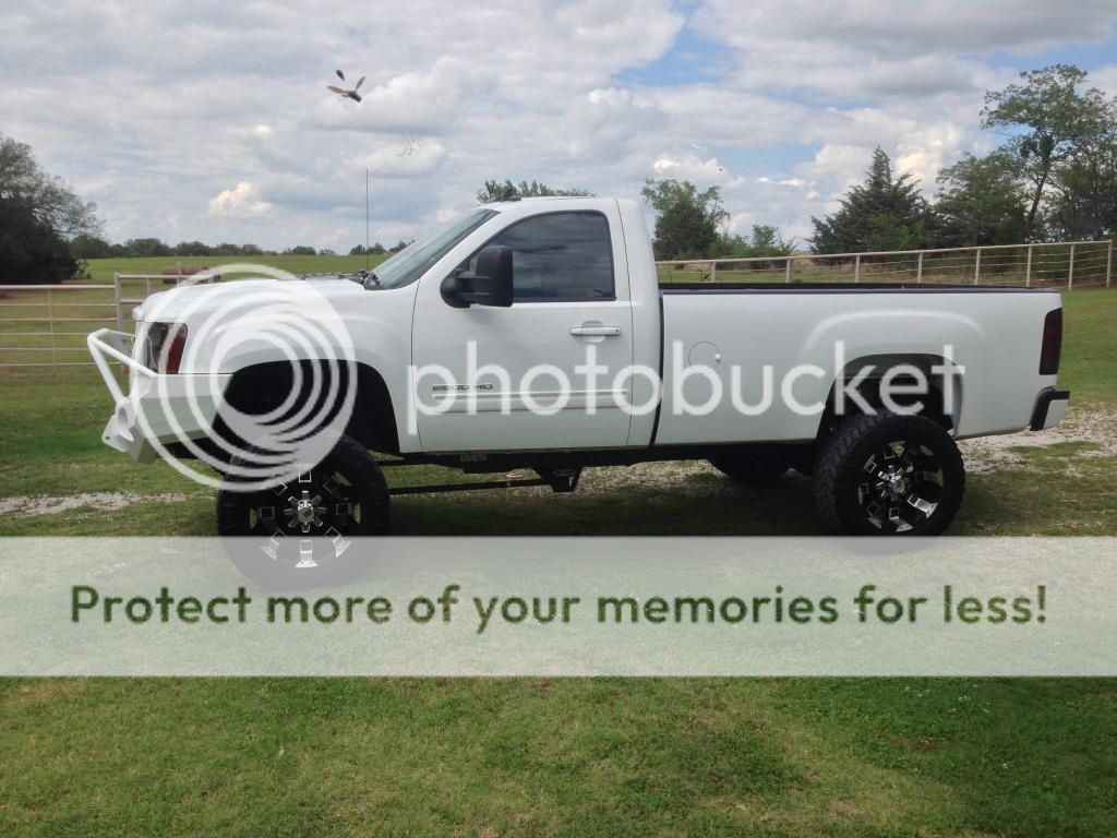 BACK ON THE SCENE! 2011 RCLB........yeah, I said regular cab. | Chevy ...